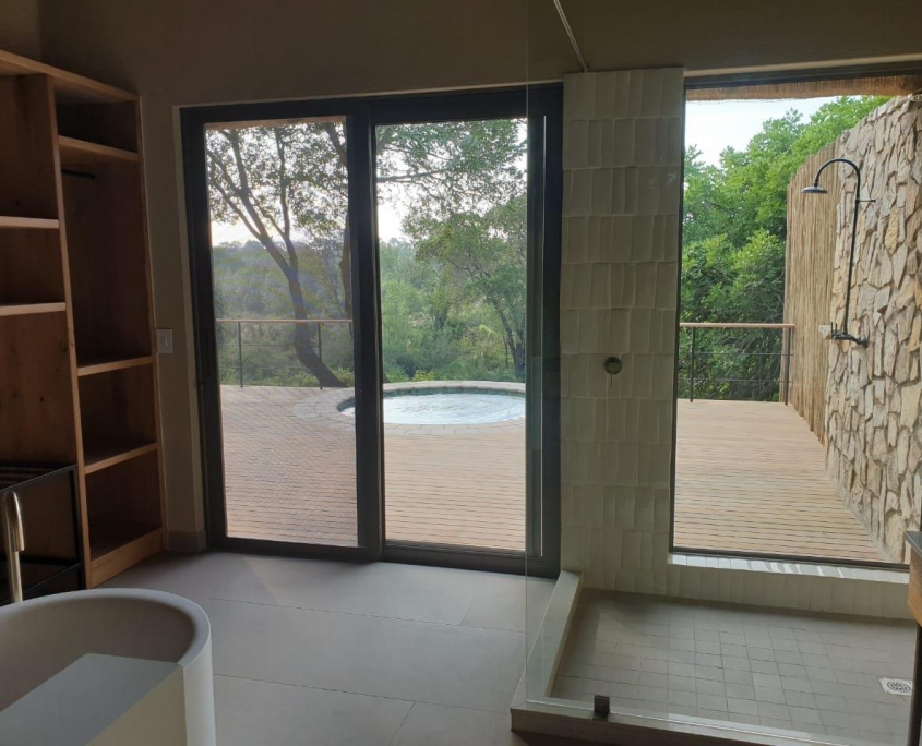 Mr Screen – Keep the Bugs Out